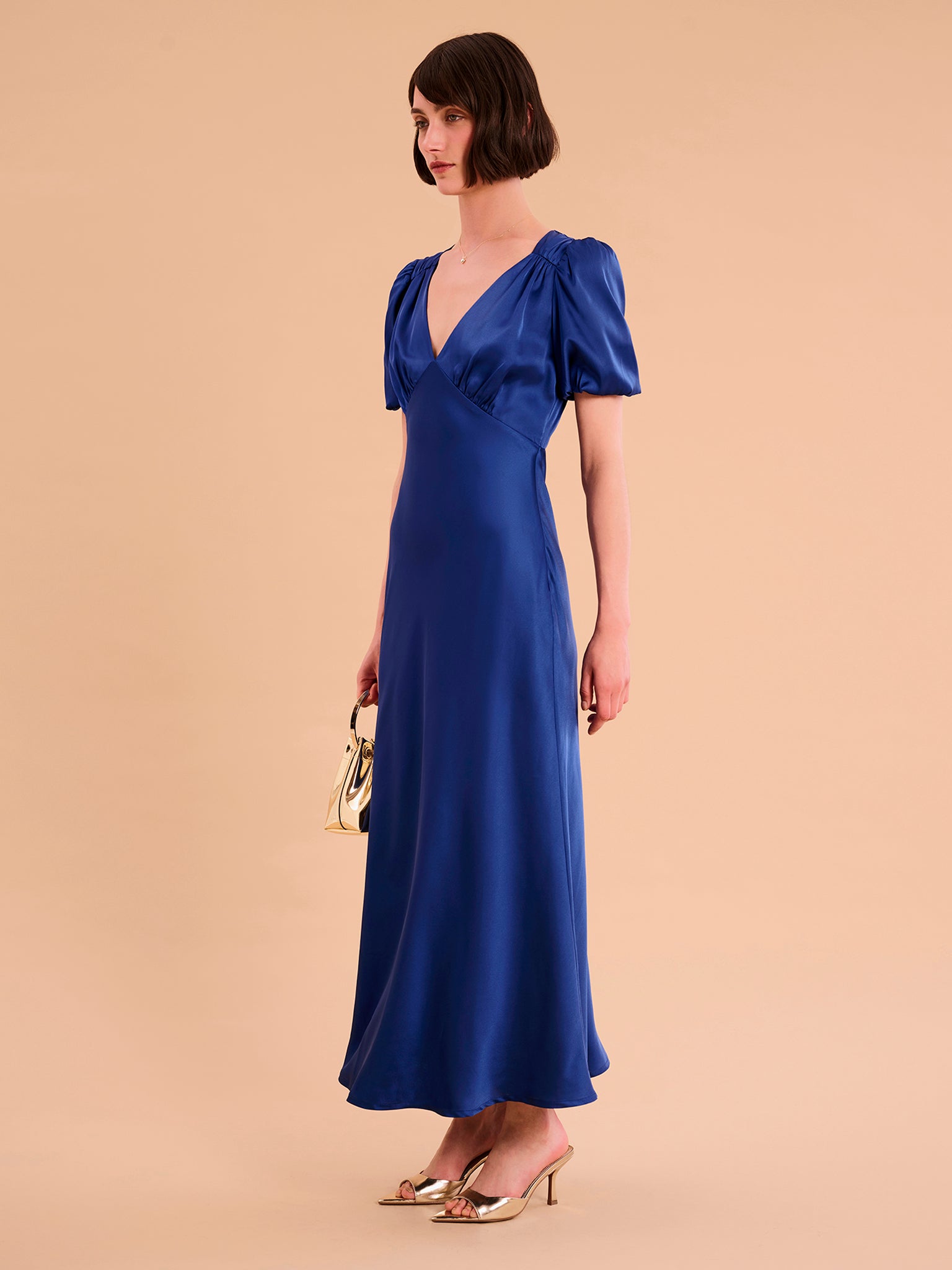 Rosie Puff Sleeve Dress in Navy – OMNES