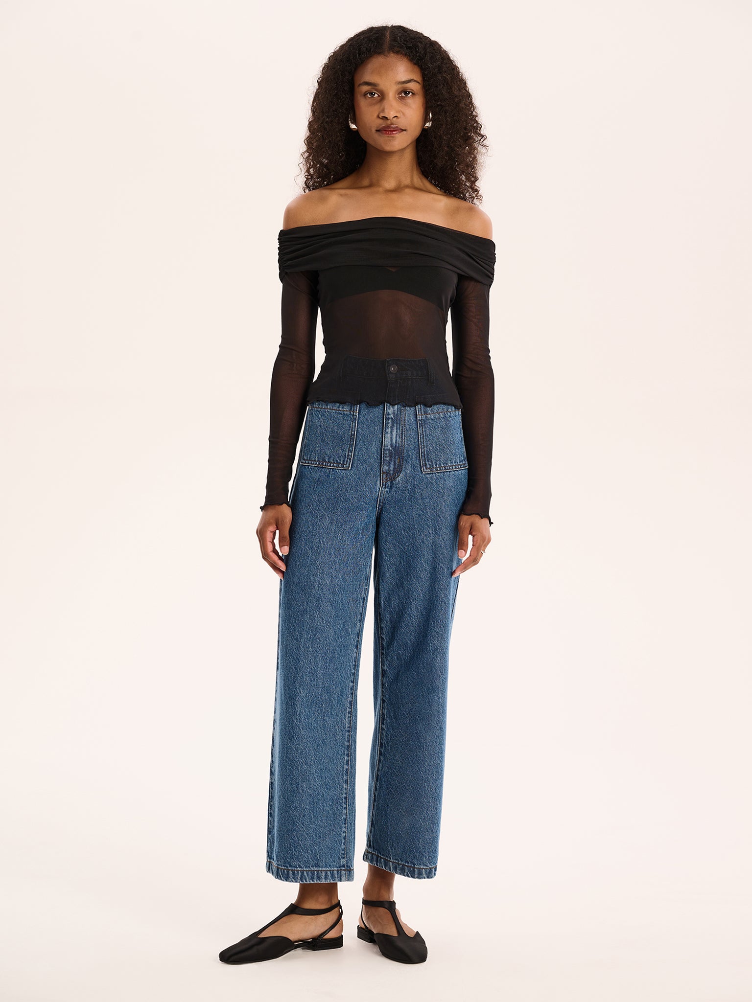 Orielle Cropped Jean in Mid Wash – OMNES